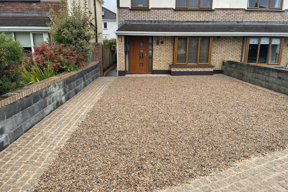 Gravel Driveways Essex - Shingle Driveways | Gravel Stone Installers ...